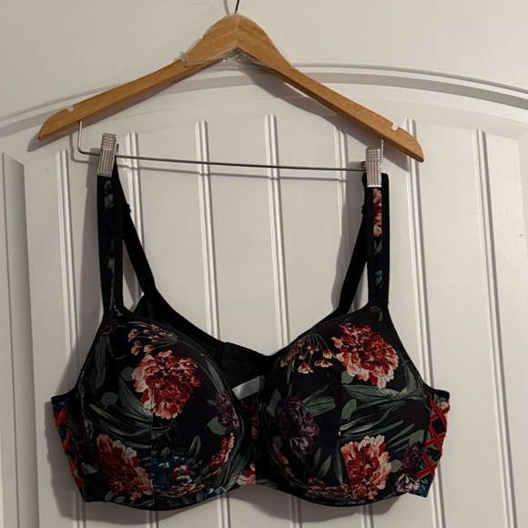 Cacique | Intimates & Sleepwear | Cacique Bra 46dd | Poshmark